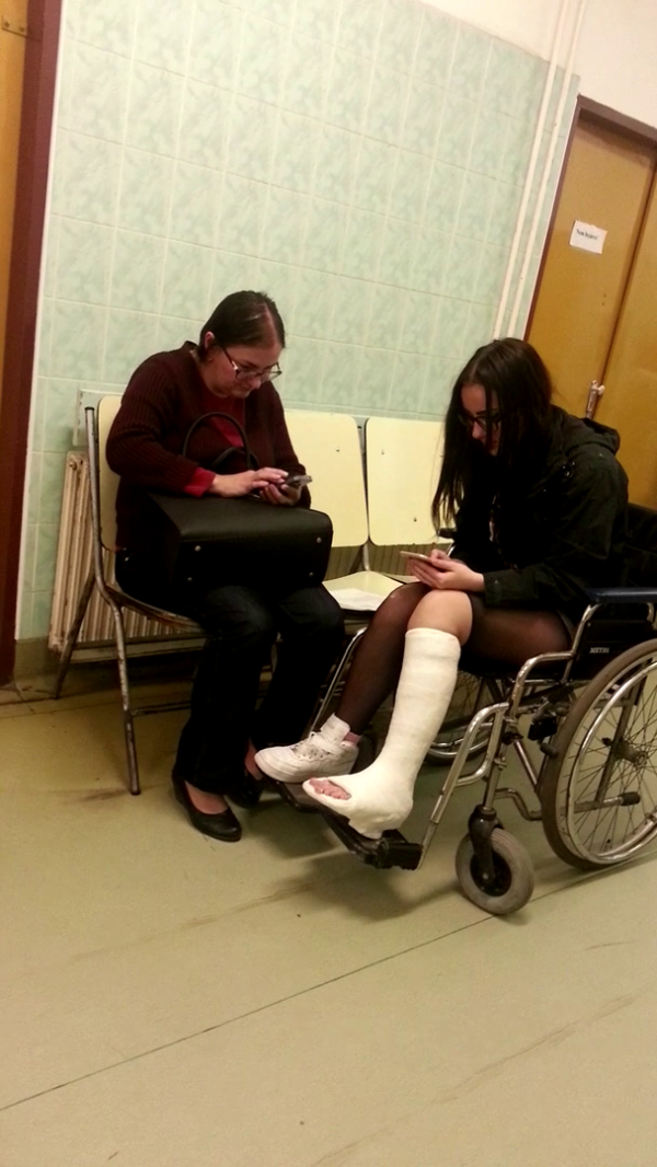 slwc girl wheelchair –video – plastersightings.com